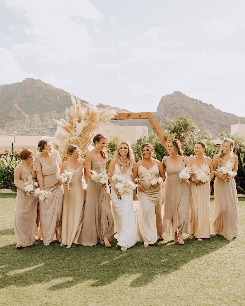 Modern Dried Floral Fall Wedding - arraydesignaz.com