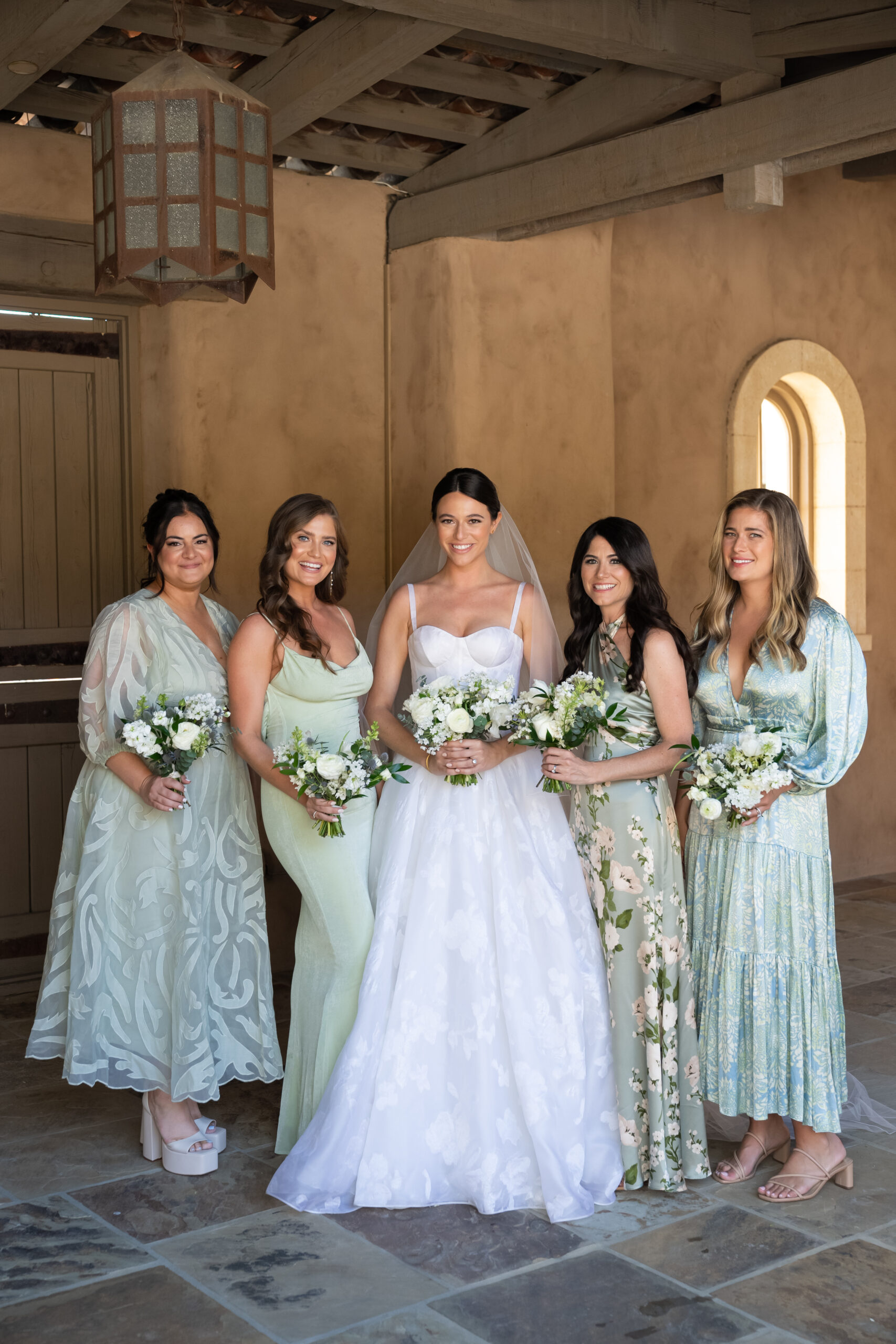 Classic Spring Wedding at DC Ranch - arraydesignaz.com
