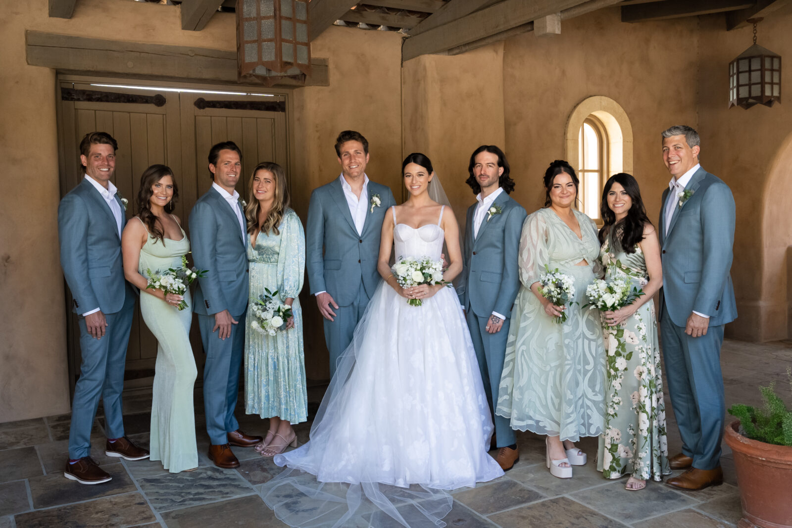 Classic Spring Wedding at DC Ranch - arraydesignaz.com