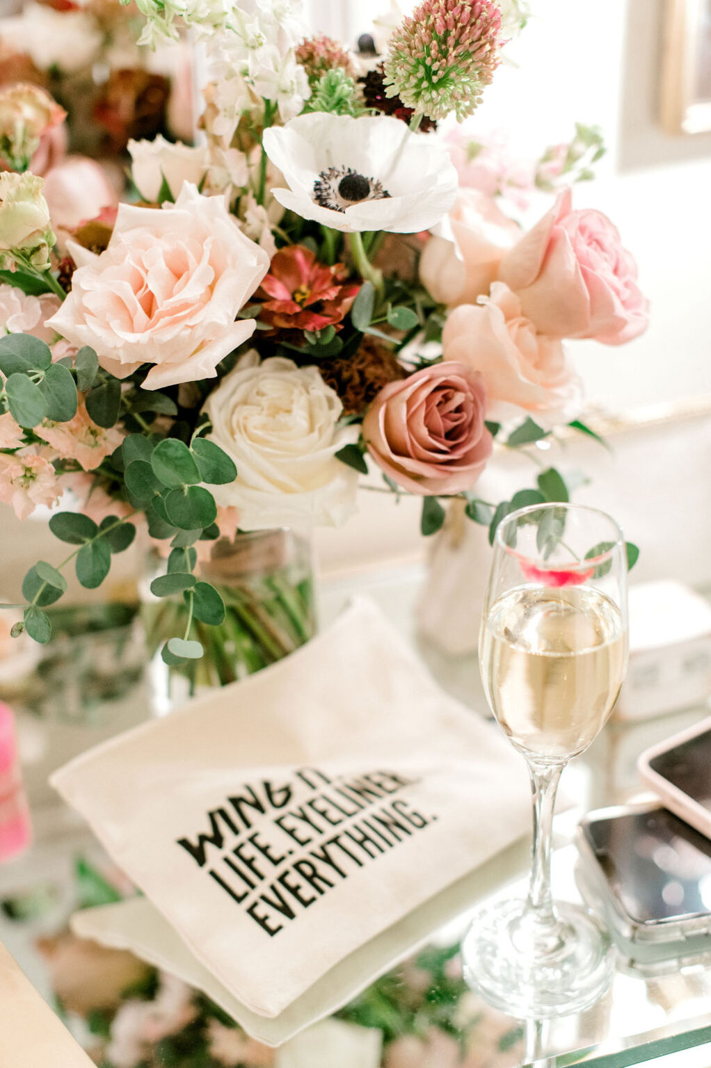 Charming and Romantic El Chorro Wedding - arraydesignaz.com