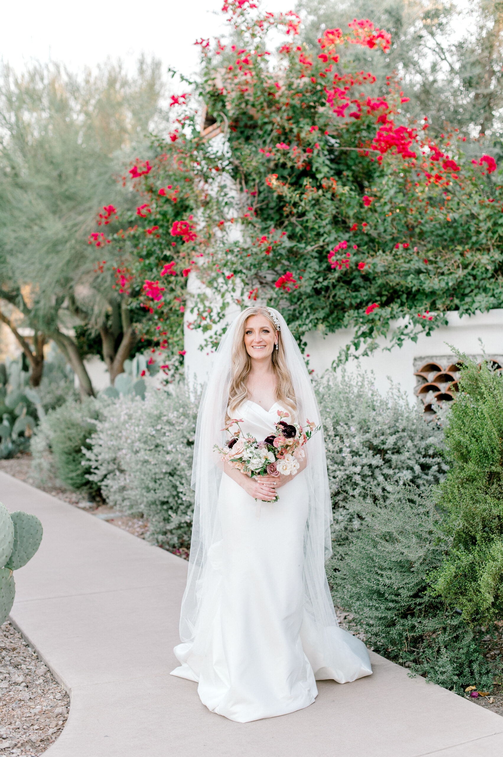 Dreamy Fall Wedding at El Chorro - arraydesignaz.com