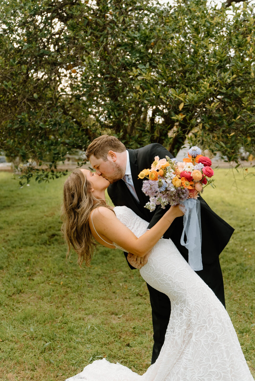 A Colorful Spring Backyard Wedding - arraydesignaz.com