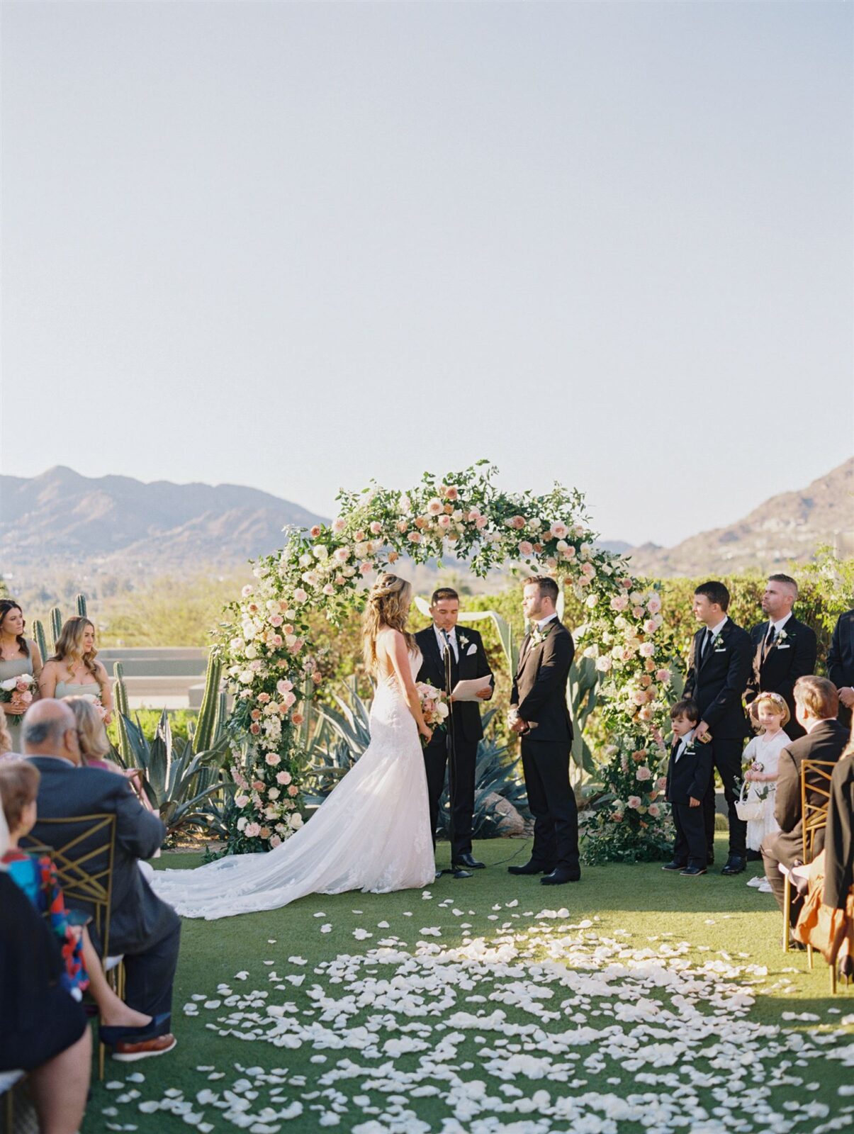 Springtime Fairytale Wedding at Sanctuary Resort - arraydesignaz.com
